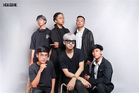 The Flob A Band Of 6 People Playing Together Saigoneer