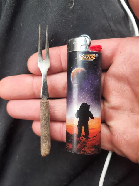 I Found A Tiny Fork R Pics