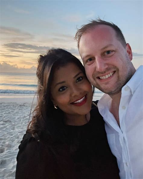 James Wallbridge And Taraa Muralitharans Wedding Website The Knot