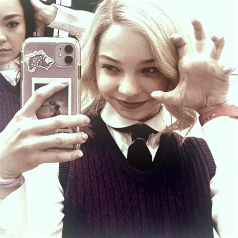 Pin De Valery En Emma And Isabel Myers