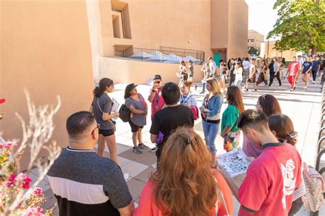 Class Crawl The Lobo Life