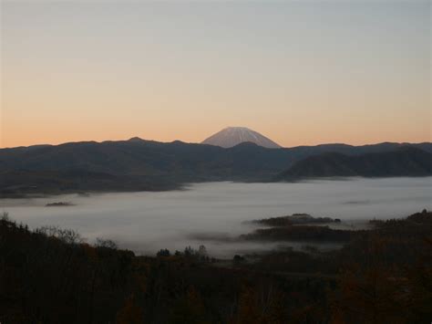 カルデラ展望所羊蹄山と赤井川のカルデラが一望できる秋は雲海が見られるチャンスあれDoこれDo北海道