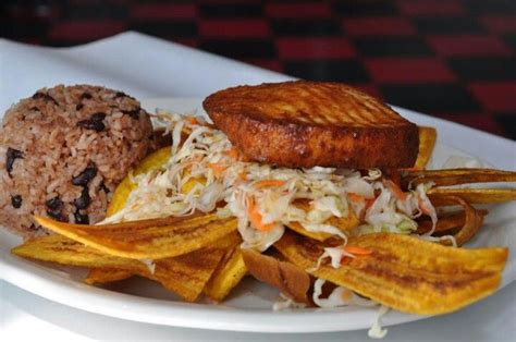 Queso Frito And Tajadas Nicaragua Food Nicaraguan Food Recipes