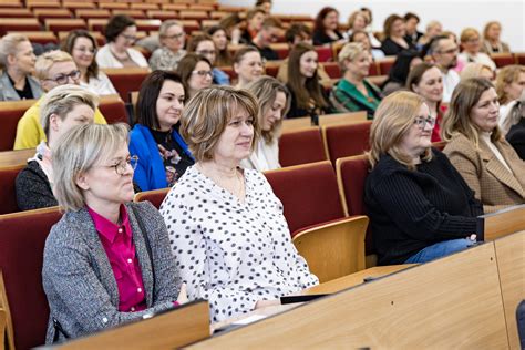 Profesor Jerzy Bralczyk Z Wykładami We Wsiiz Wsiiz W Rzeszowie