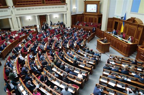 Асоціація мам України ЧИ МОЖНА БЕЗ РОЗЛУЧЕННЯ ПОДАТИ НА АЛІМЕНТИ Для того щоб змусити одного