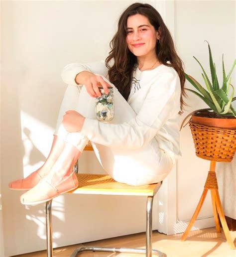 Girl To Know Lauren Singer — Dnamag