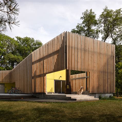 Ap Es Hedge School Outdoor Classroom Brings Back 18th Century Teaching Methods