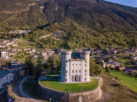Aosta Valley Castles The Most Beautiful Ones To Visit The Wom Travel