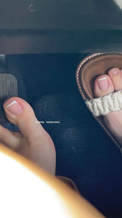 Cute Toe Nails Cute Toes Pretty Toes Ariana Grande Legs Themes For