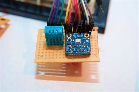 How To Build A Raspberry Pi Weather Station Raspberry Pi Maker Pro