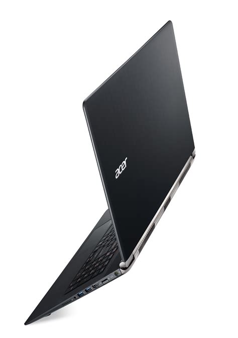 Acer Announces Aspire V Nitro Notebook With Intel Realsense D Camera Betanews