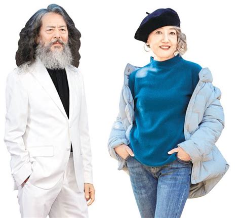 흰머리가 패션 아이콘 시니어 모델 화려한 워킹 꿈꾼다