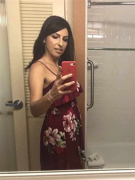 301 Best Dressing Room Selfie Images On Pholder Selfie