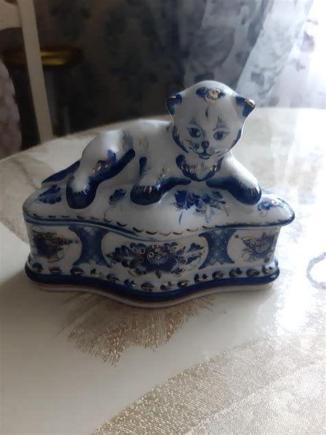 Статуэтки гжель оригинал — цена 2800 грн в каталоге Статуэтки Купить товары для дома и быта по