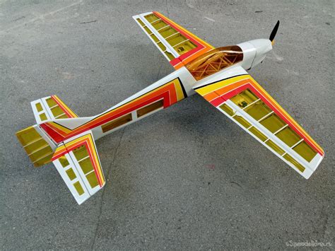 Основные приемы декорирования авиамоделей цветным упаковочным скотчем