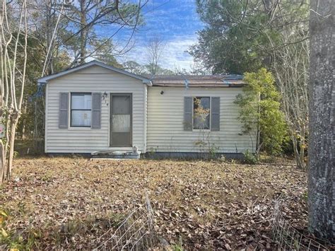 214 Letitia Douglas Ga 31533 ®