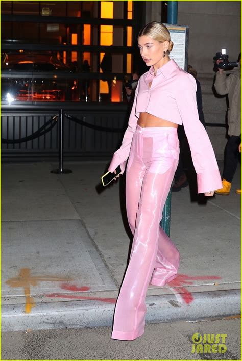 Kendall Jenner Bella Hadid Enjoy A Girls Night Out In NYC Photo Kendall Jenner