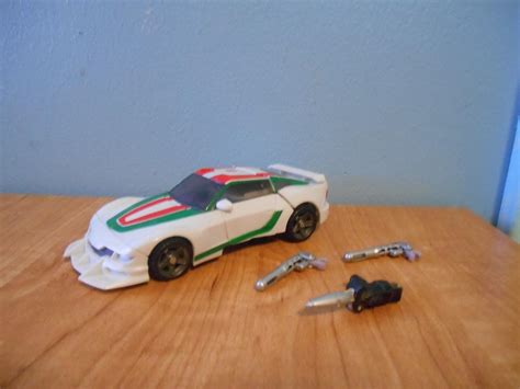 Transformers Generations Wheeljack Deluxe Class Complete 1802394603