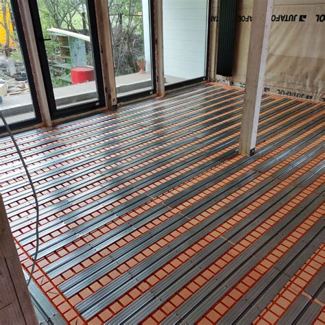 Как опустить пол в деревянном доме фото МетСтройСпб ру