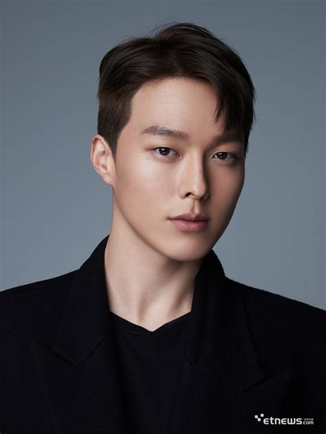 장기용 키스는 괜히 해서 출연 확정…설렘유발자 복귀 전자신문