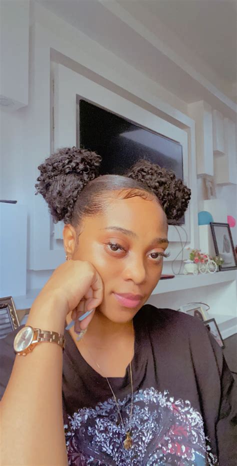 Photos Of Beautiful Nigerian Girls Romance 4 Nigeria