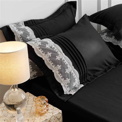 Луксозен спален комплект чаршафи от 6 части Хармония Черен — Pilo