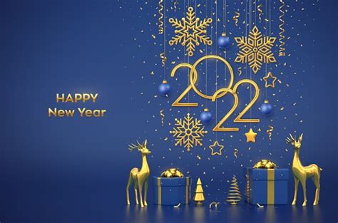 해피 뉴 2022 년 파란색 배경에 눈송이 별과 공 황금 금속 번호 2022 매달려 선물 상자 사슴 황금 금속 소나무 또는