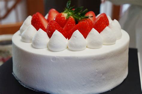 피오니 Peony 생크림 케익 딸기 케이크 생일 케이크 네이버 블로그