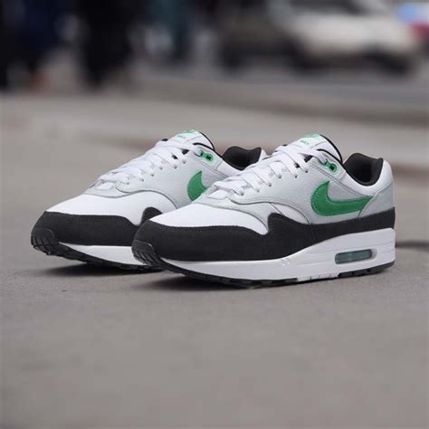 Nike 耐吉 Air Max 1 White Black Stadium Green 黑綠 男鞋 休閒鞋 Fn6952 100