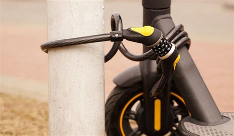 Best Way To Lock An E Bike Lock Types And Method Recharged Commute