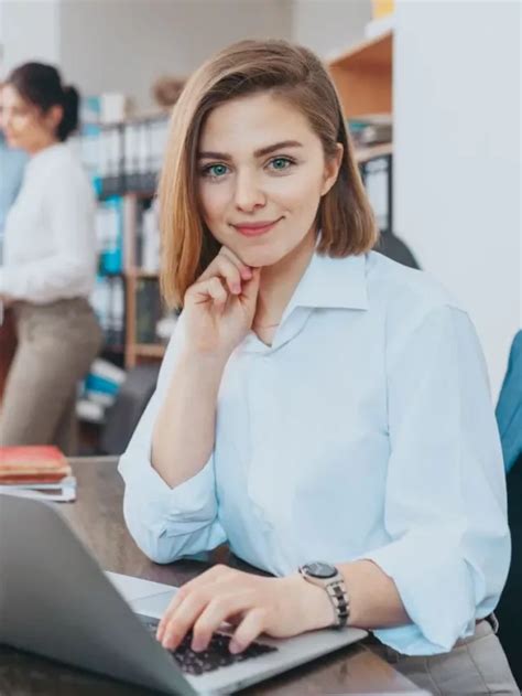 Features Of Human Resource Management Superworks