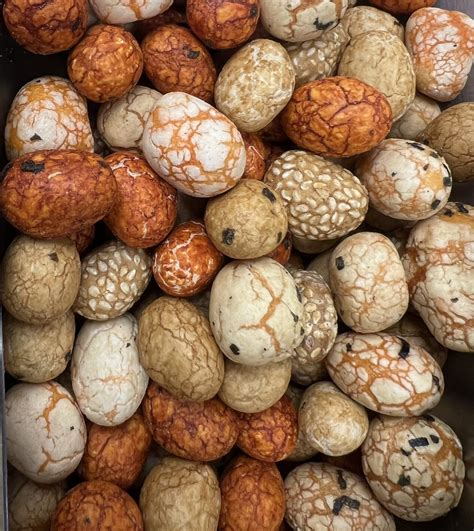 Rice Crackers Peanuts Balls