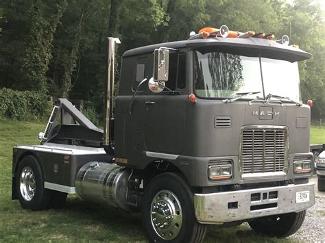 1980 F Model Cabover Antique And Classic Mack Trucks General