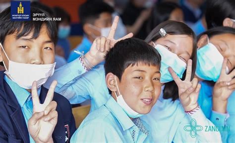 Zangi Mn Хүүхдийн бэлгэнд сахарын агууламж өндөртэй бүтээгдэхүүн бэлэглэхгүй байхыг уриаллаа