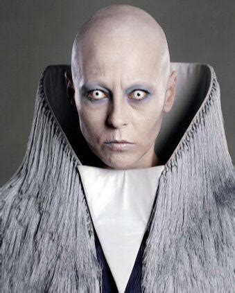 This Young Lady Sly Moore From Umbara Had A Son With Palpatine At