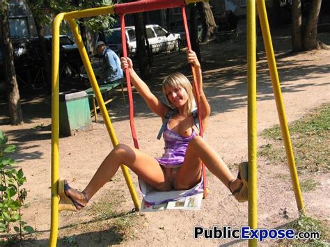 Flashing Mad Hotties Do Not Waste Their Time While Being In Public Porn