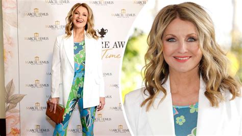 „topmodel Frauke“ Frauke Ludowig Begeistert Fans Im Hippie Einteiler