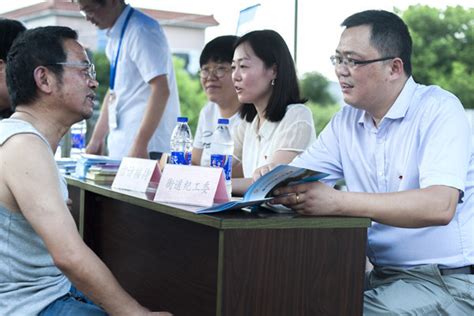 【纪检监察人·镜头】做实一线接访解民忧暖民心