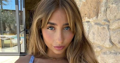 Lily Phillips Leads Adult Stars At Porn Awards Red Carpet