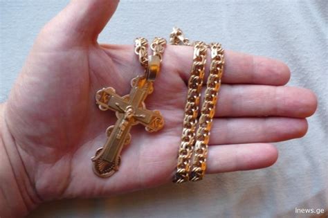 11 რამ რაც არ უნდა გააკეთოთ თუ ჯვარს ატარებთ Inews