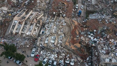 Землетрус у Туреччині й Сирії число загиблих зросло до понад 8300