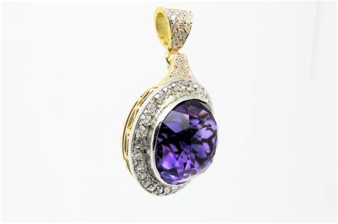 18ct Yellow And White Gold Alexandrite And Diamond Pendant Diamond