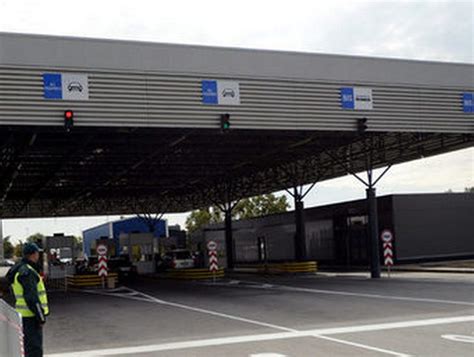 Отпада забраната гражданите на ЕС и Шенген да влизат в България