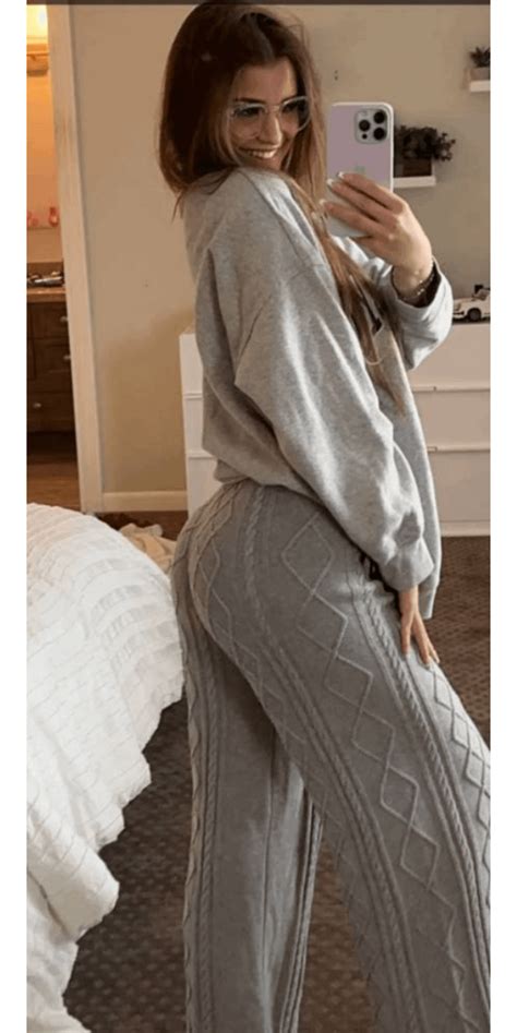 Cute Ass🥵 Rbrookemonkisfit