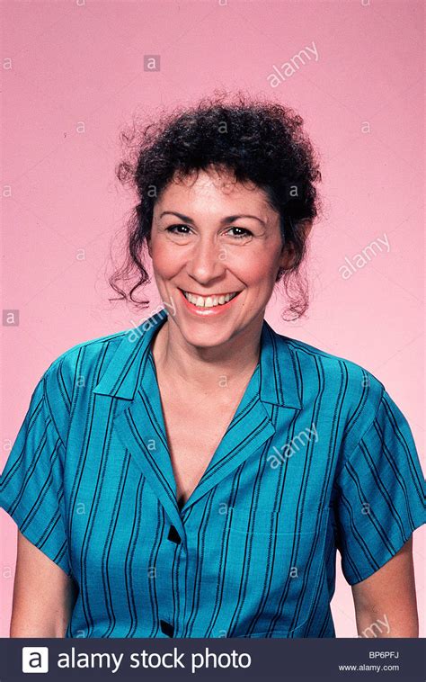 Rhea Perlman High Resolution Stock Photography And Images Alamy