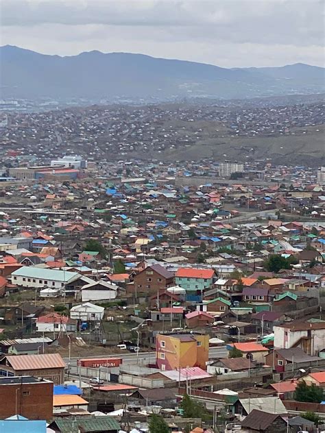 ТӨЛБӨРТЭЙ БҮС ГЭР ХОРООЛЛЫГ ГАЗРЫГ АЛБАДАН ХУРААХ ХУУЛИЙГ ЭСЭРГҮҮЦЭЖ