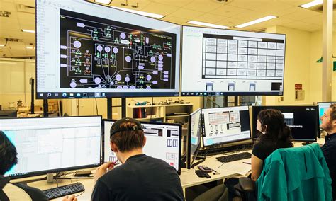 Reactor Simulator Trains Next Generation Of Nuclear Engineers At The Vcu College Of Engineering