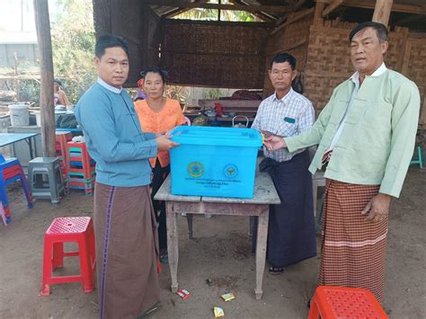 ဥတ္တရသီရိမြို့နယ်၊ တက်ရှိန်းကျေးရွာအုပ်စု၊ တက်သိမ်းကျေးရွာ၌ မီးဘေးကြောင့် ပျက်စီးခဲ့သော လူနေအိမ