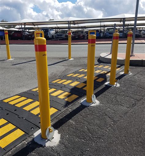 Bollard Removable 90mm Sleeve Lock With Sleeve Safety Xpress