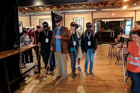 Detectando Objetos Através De Ecos “ver” Através De Sons Feito Pela Boca